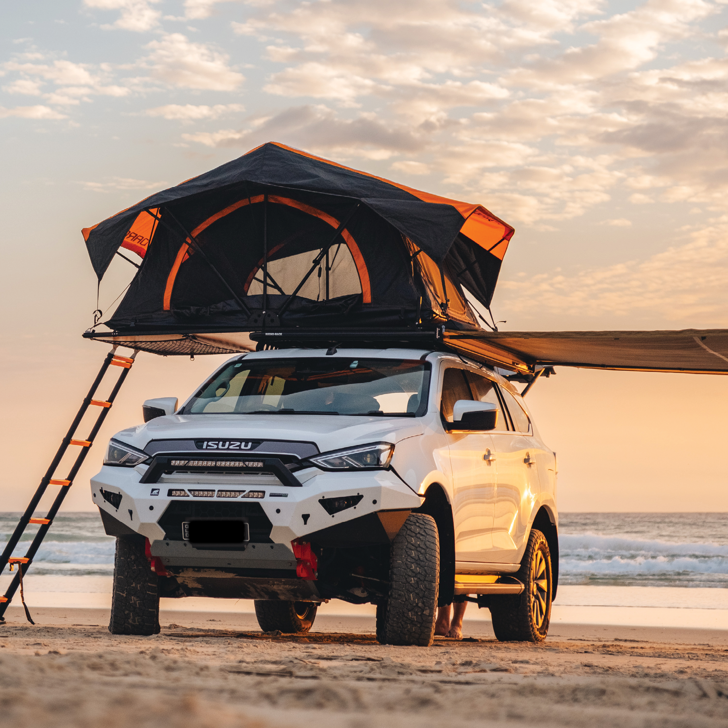 DETACHABLE ROOF TOP TENT – DARCHE®